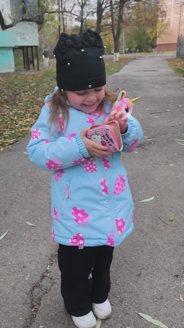 В 4 года Лия Бум заработала первые деньги! #shorts #юмор #short