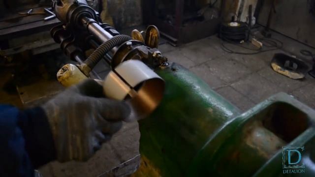 Ремонт нижних рычагов навески трактора John Deere