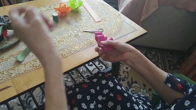 Проект «От сердца к сердцу». Создание цветов из атласных лент от Моисеевой Надежды Борисовны.