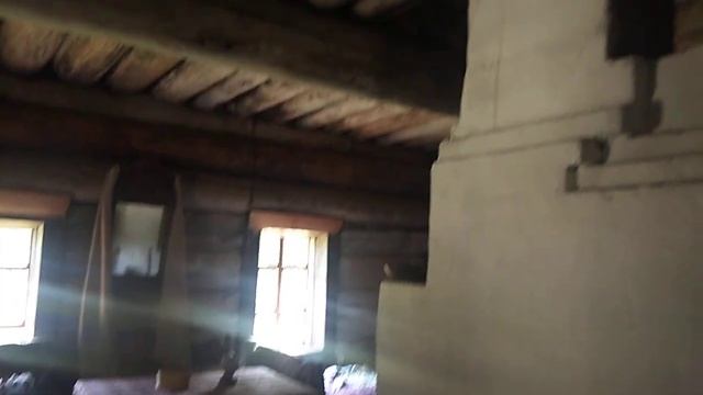 В стариной избе