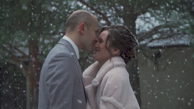 ролик свадебный зима