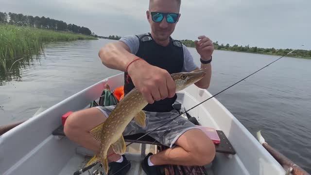 | РЫБАЛКА на ВОЛГЕ | Отдых и рыбалка в GreenGold Park | Рыбалка озеро Волго | Рыбалка в области 2020