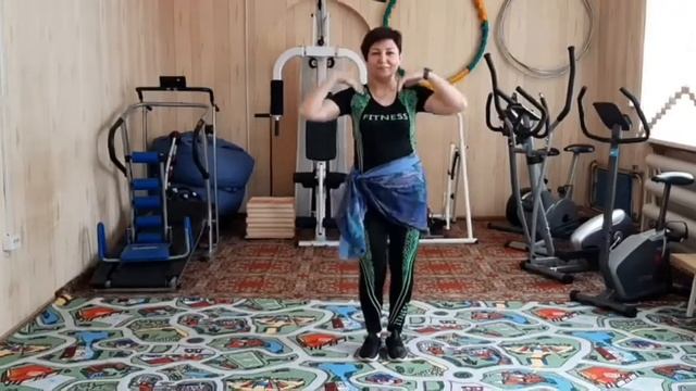 Танцевальные тренировки для старшего поколения Zumba Gold