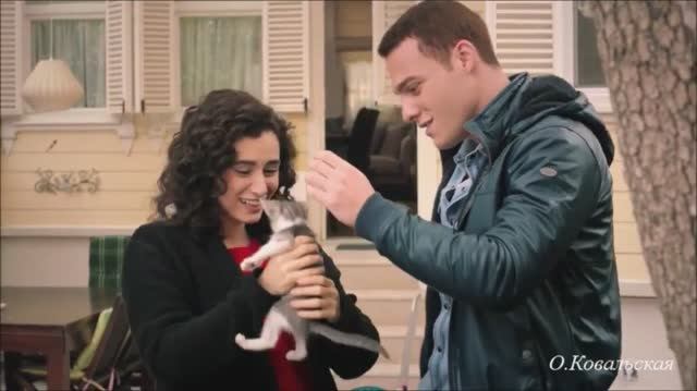 Кто я для тебя? / Керем & Зейнеп / В ожидании солнца /Günesi Beklerken /#КеремБюрсин#ХандеДогандемир