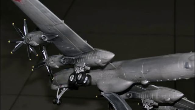 ТУ-95:ПРЕЗЕНТАЦИЯ ГОТОВОЙ МОДЕЛИ
