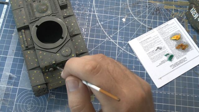 Советский тяжелый танк КВ-1 (Звезда, 1/35) часть девятая