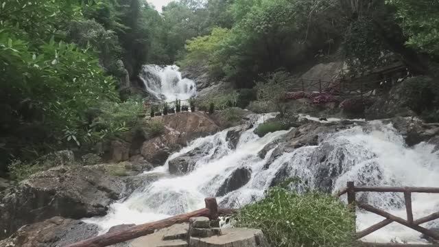 Погнали во Вьетнам. Далат: электросани, водопад и снова... электросани