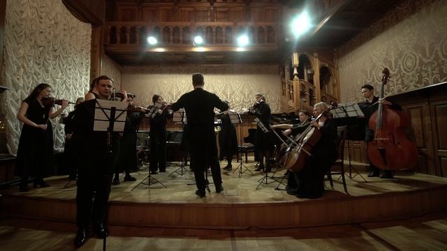 Елена Туркина.
«Адажио» для гобоя и камерного оркестра. Солист Владимир Смыслов