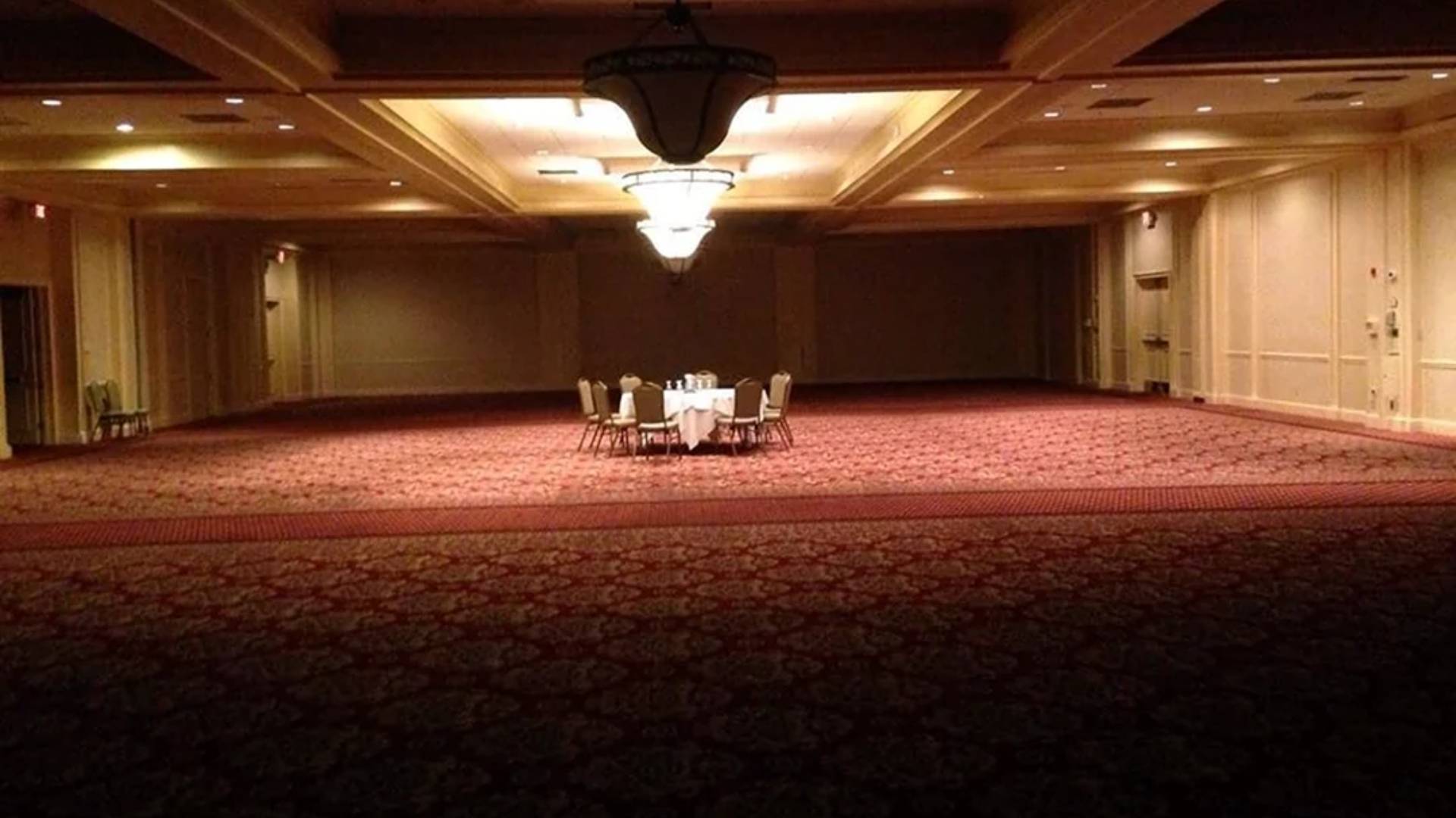 УРОВЕНЬ 5 - УЖАСАЮЩИЙ ОТЕЛЬ // ЗАКУЛИСЬЕ