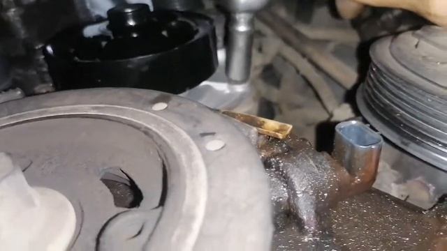 Mazda Verisa' Замена Помпы И Термостата.....