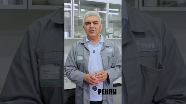 Почему окна из профилей РЕХАУ НЕ ЖЕЛТЕЮТ?