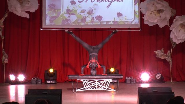 09 Детская цирковая студия «Фиеста» - Человек-паук