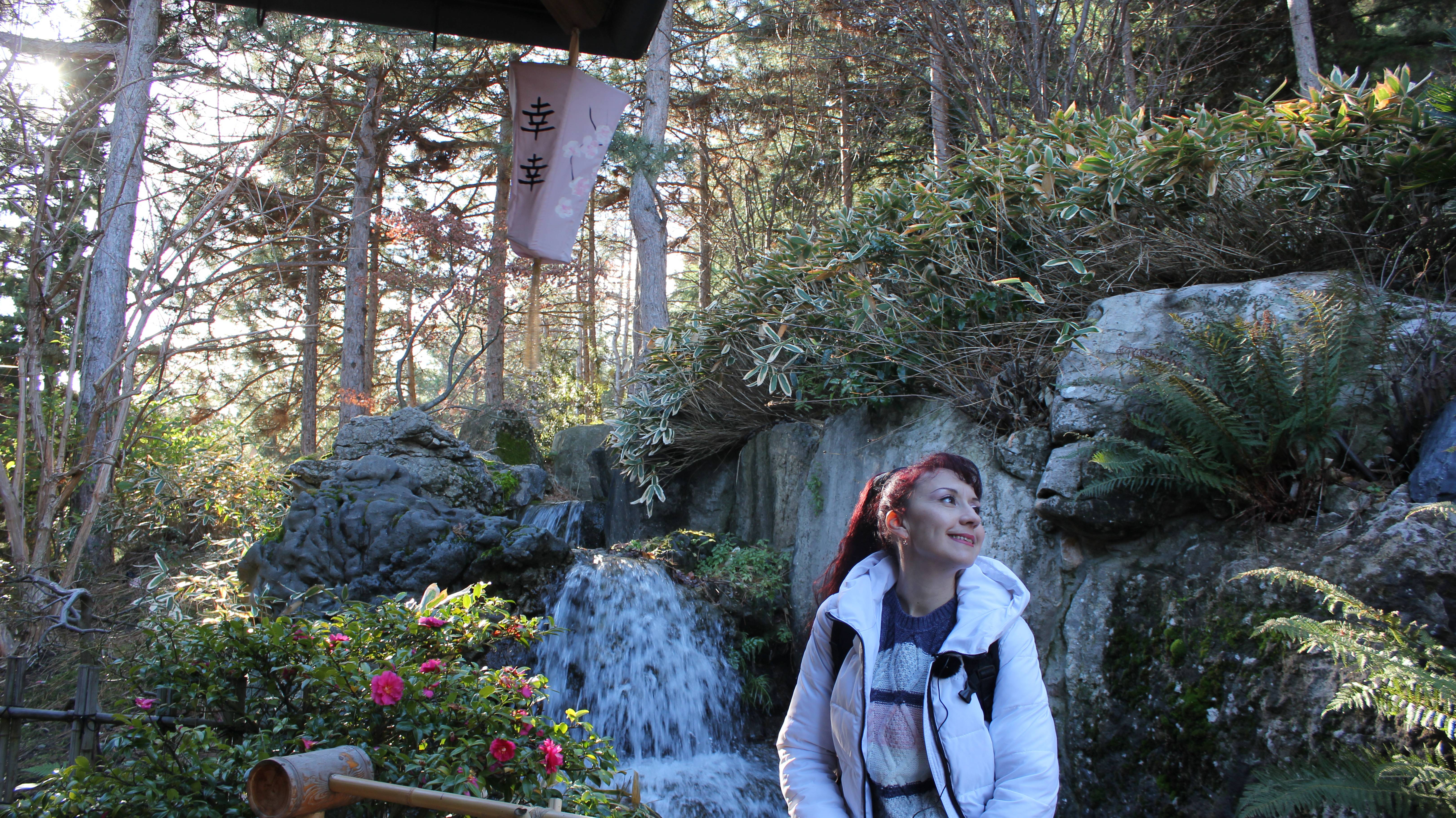 Вы еще не знаете, где провести новогодние каникулы? Ну конечно же в Крыму! Парк Айвазовского 1 серия