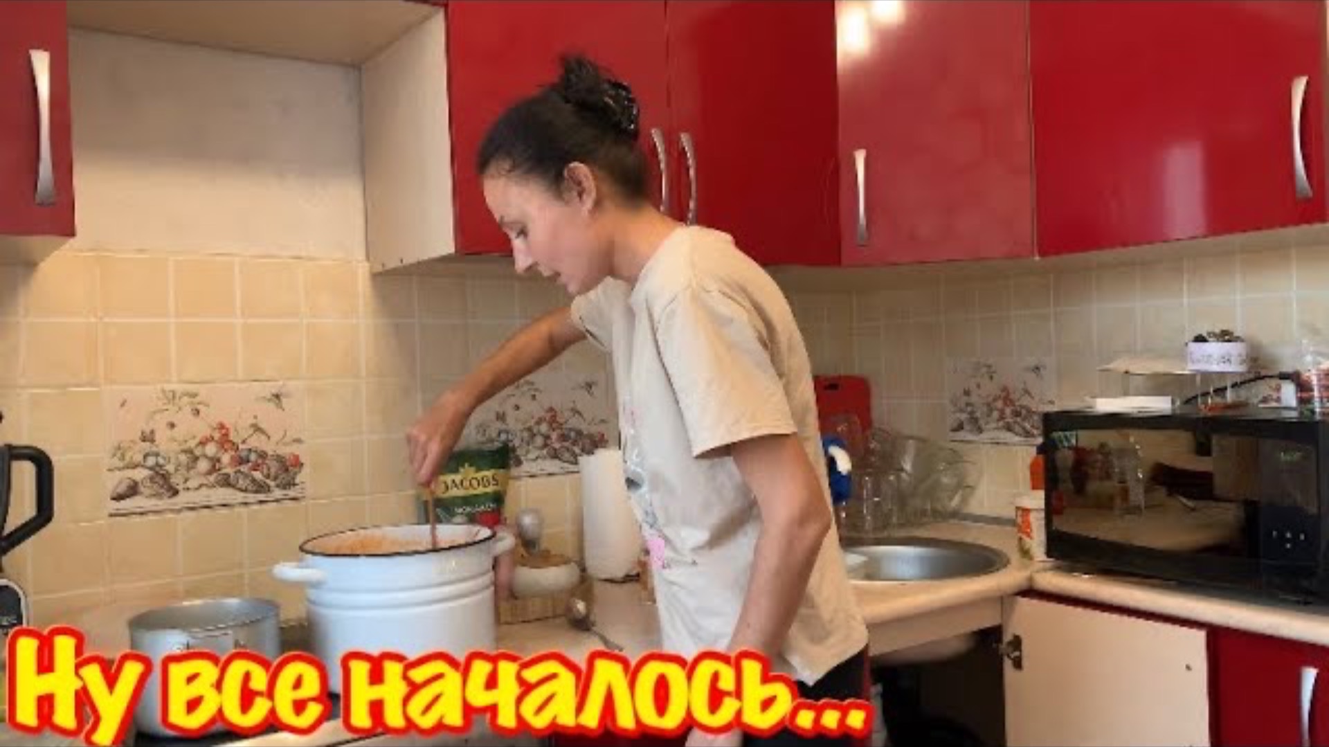 ЧТО ВЫРОСЛО НА МОЕМ ОГОРОДЕ/ПЕРЕРАБОТКА ОВОЩЕЙ/САМОЕ ВКУСНОЕ ЛЕЧО/ЗАГОТОВКИ НА ЗИМУ/УРОЖАЙ С ДАЧИ