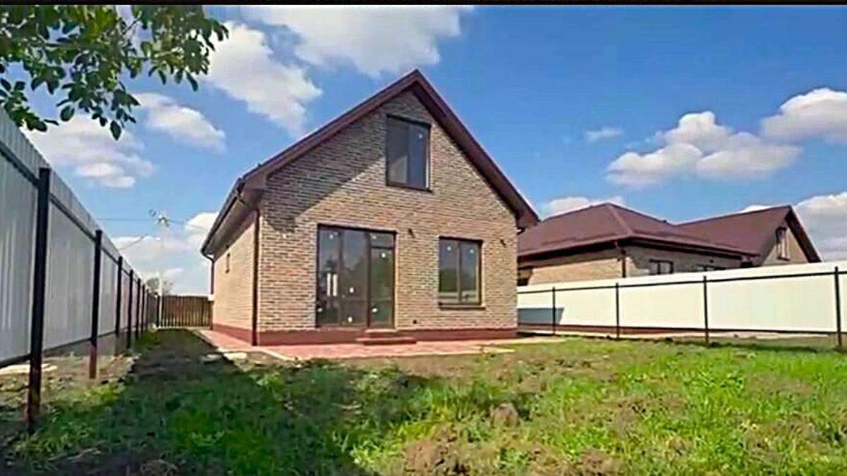 Продаётся дом 137 м2 на 4.2 сотках земли в Краснодаре. Ипотека от 6 %