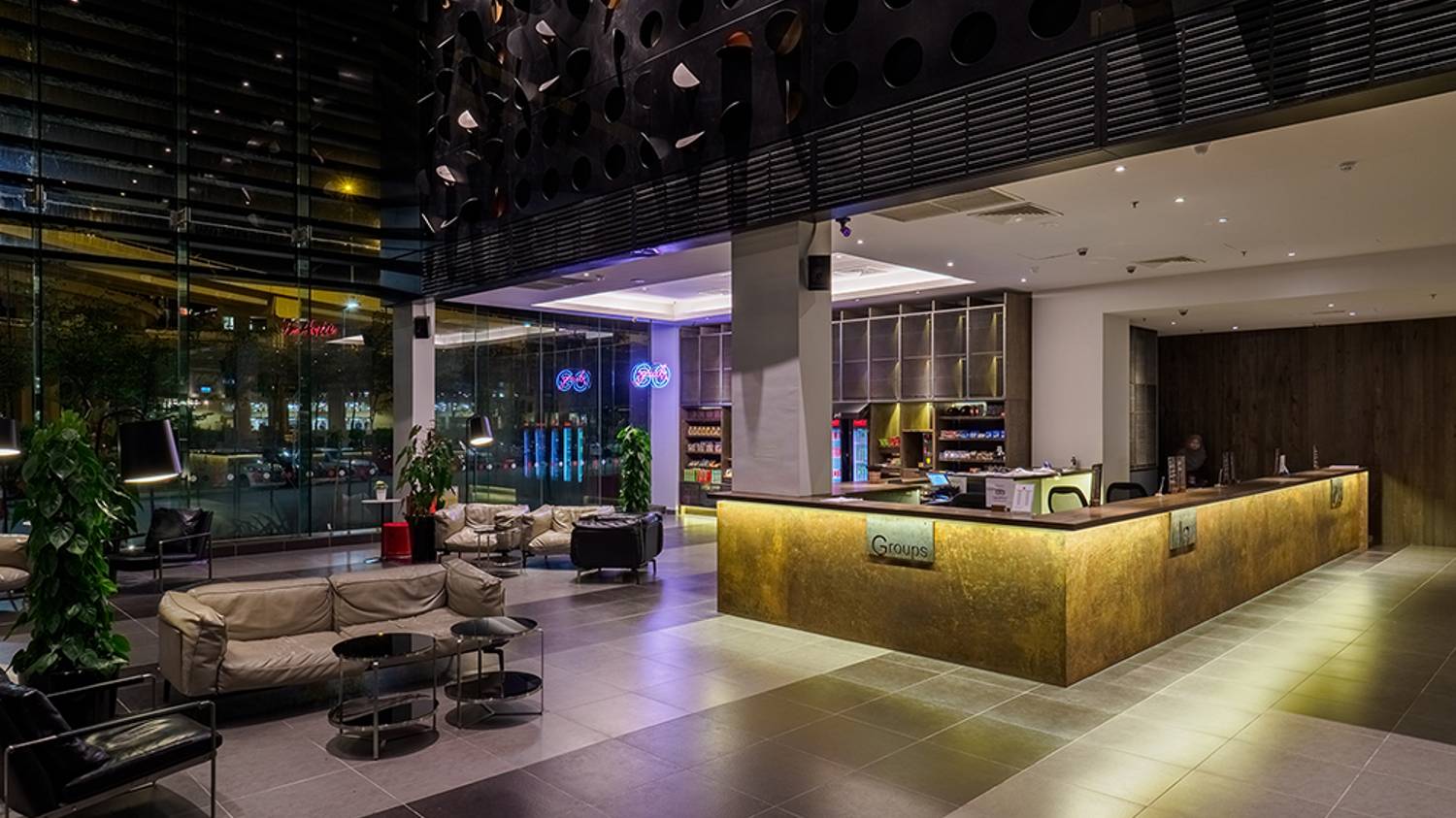 #12_Малайзия 2024. Перелет из Лангкави в Куала Лумпур. Заселение в отель Tune KLIA 2.