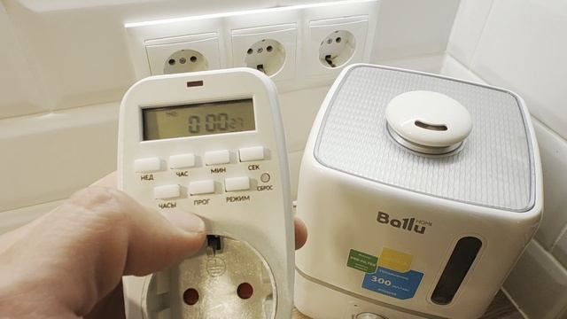 Таймер-розетка электронный ТРЭ-01 - видео обзор продукта