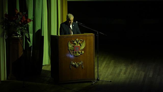 Вступительное слово от  Хулио Гармендиа Пенья