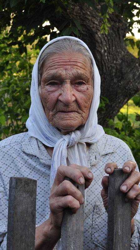 Маме (слова и музыка Зеленина А.Б)