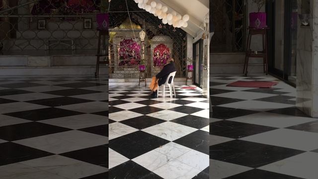 Даршан Божеств: чтение Гаятри - 31 августа 2018 - храм Шри Шри Радхи-Говардханадхари - Австралия