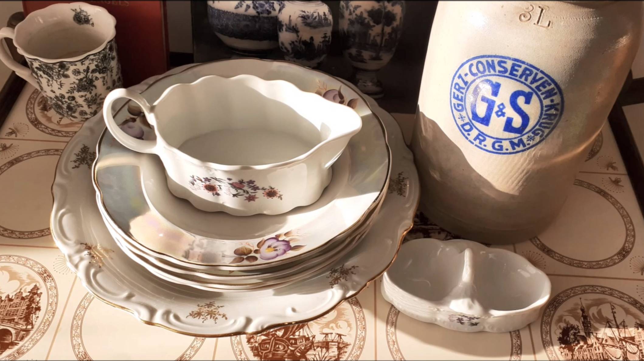 Помойка дарит мудрость, или были же люди как люди...