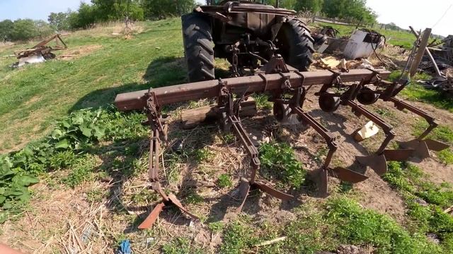 Сажаю картошку на МТЗ-50 с помощью плуга! Буксую на ЗИЛ-130! УРАЛ манипулятор в помощь!