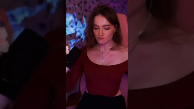 #kiaraoksi на #Twitch | Мне надо что-то такое, непоющее