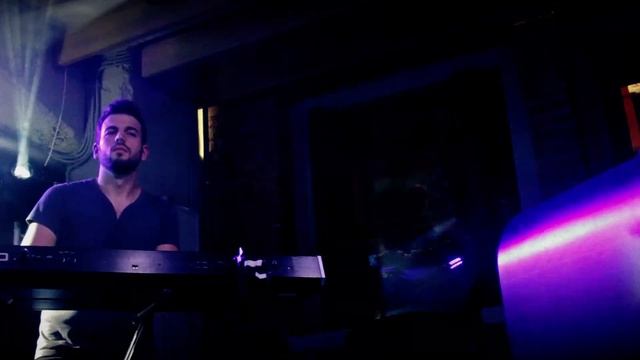 VANYN - Just Say It (live at the Мумий Тролль Music Bar)