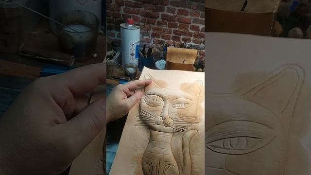 Картины из кожи. Объем Гранж Котэ