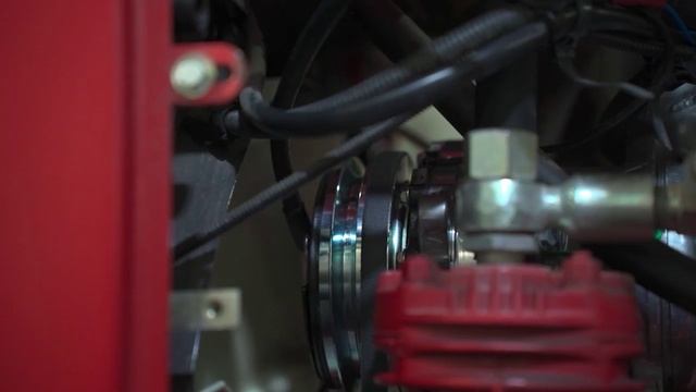 Заправка кондиыионера с запуском двигателя в тёплое время года 1221 JetCool