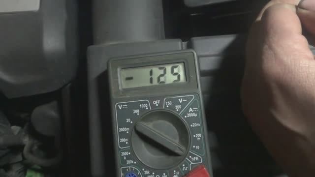 Почему разражается аккумулятор. Как найти утечку тока. Как проверить утечку тока. Причина номер один