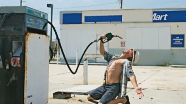 Рост цен на бензин не остановить! Осталось выпить за бензин.