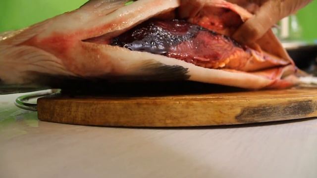 Как выбрать горбушу с икрой? Выбираем самку 100%