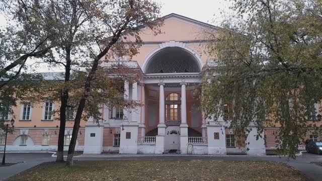 Усадьба графа Разумовского на Гороховом поле. Прогулки по Москве.