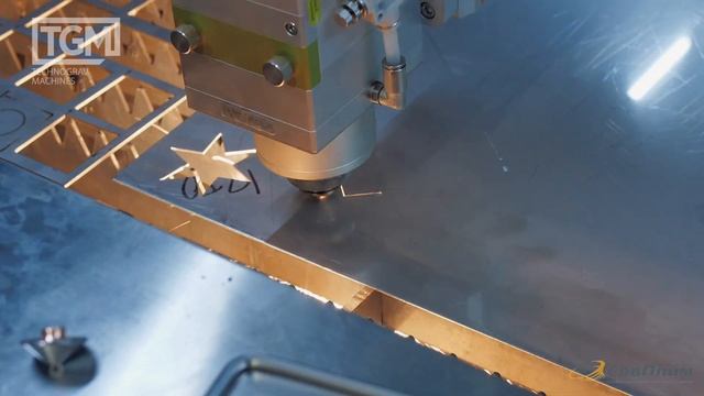 Лазеры SENFENG поставленные компанией ТЕХНОГРАВ на производстве компании СОВПЛИМ, г. Санкт-Петербург