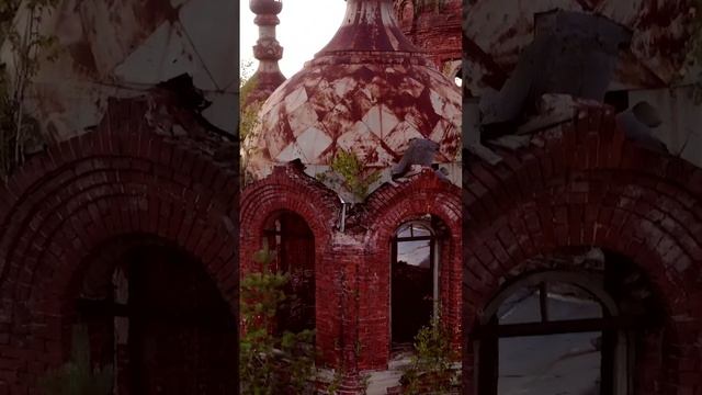 Заброшенный собор на болотах- РДЕЯ. #заброшеннаяроссия #собор #неизвестнаяисторияроссии