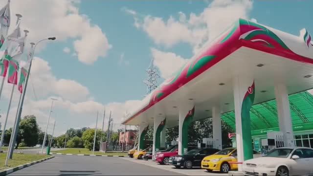 Не думай о бензине свысока. Пародия от татарина. Татнефть