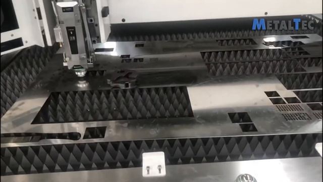 Лазерный станок MetalTec 1530B - Система безопасности перемещения лазерной головки