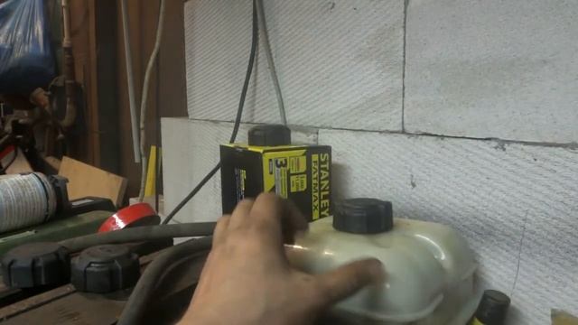 Как быстро проверить крышку расширителя на Газеле. Почему раздувает и рвет патрубки на змз 406.