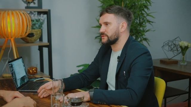 Денис Чернов в подкасте "Записки застройщика" Олега Голубева.
