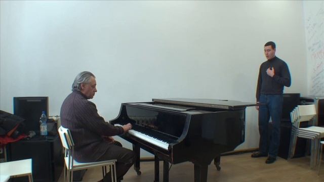 Уроки вокала как научиться петь постановка голоса Мурзаев 1