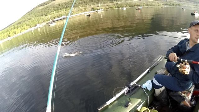 Рыбалка на омуля с лодки. Часть 1. Утро на Байкале начинается 20.06.2024