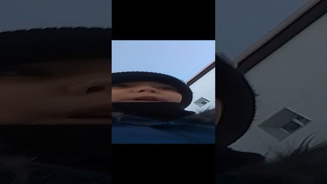 Я жив и продолжаю снимать видео