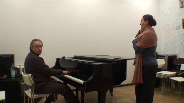 Уроки вокала как научиться петь постановка голоса Мурзаев 10