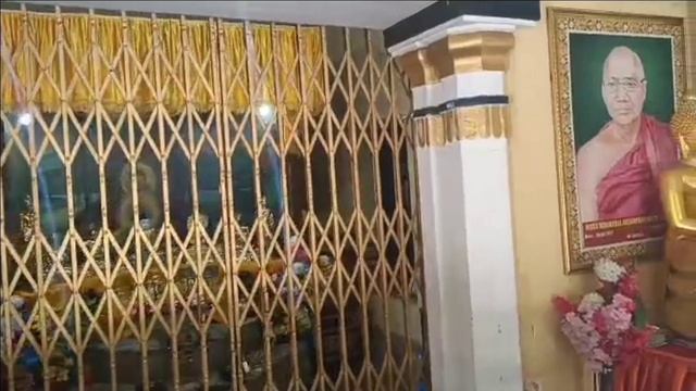 Поездка уважаемого бхикку Кхеманандо по буддийским местам и храмам в Индии, видео от 28.11.24 г.