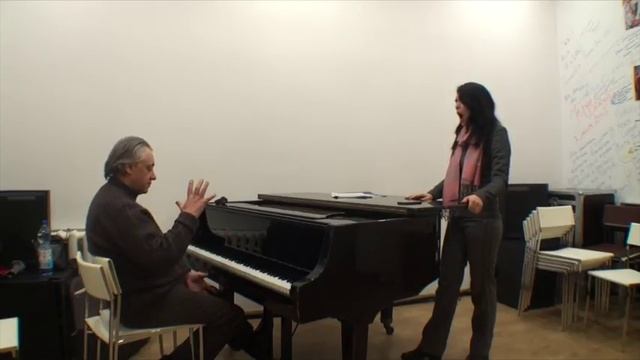 Уроки вокала как научиться петь постановка голоса Мурзаев 3