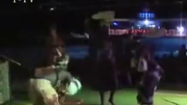 Африканское шоу 002-01 +7 (916) 233 25 81