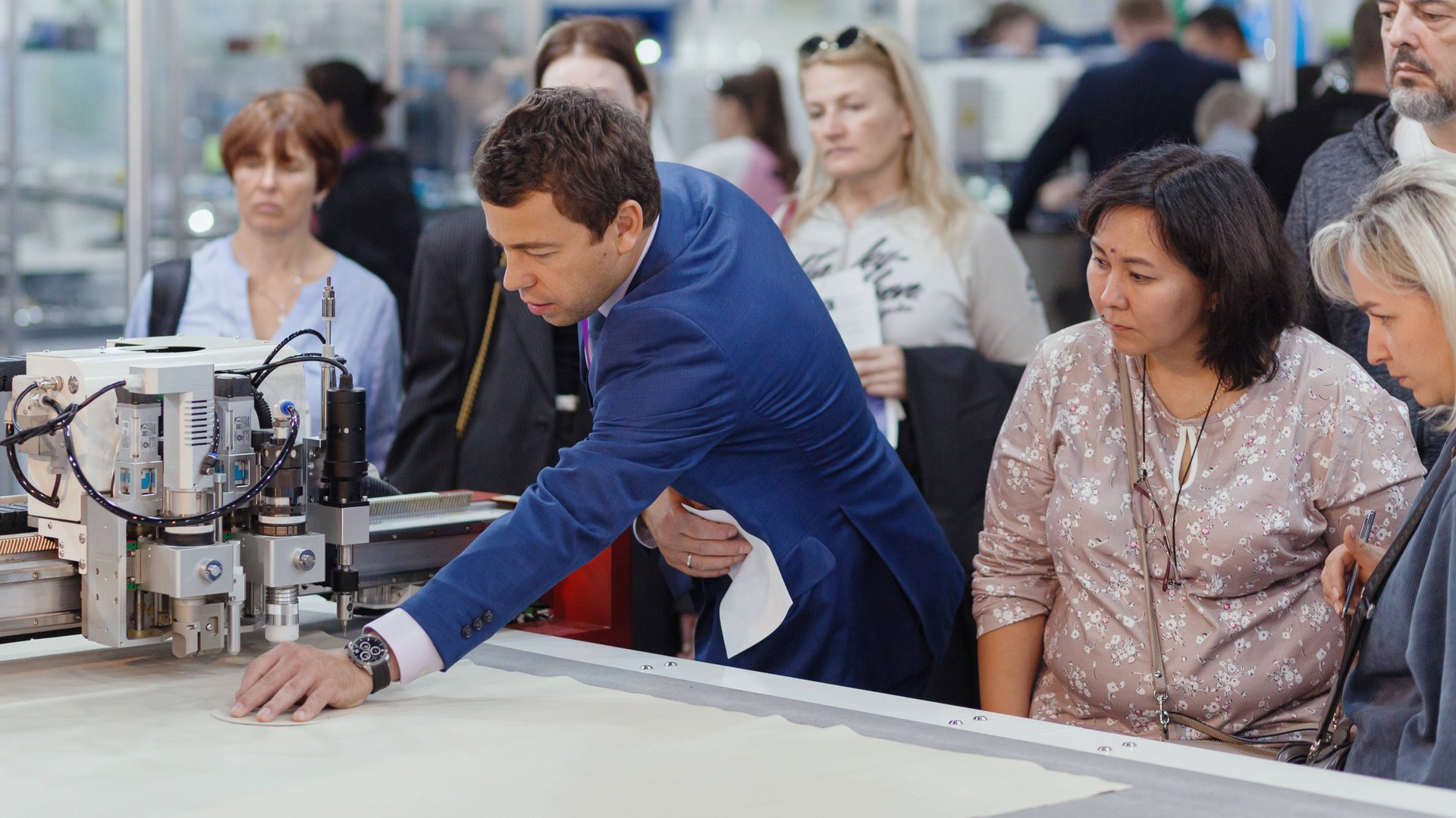 ТЕКСТИЛЬЛЕГПРОМ 2024 - Раскройные технологии нового поколения: ADI Aurum 7 от Gerber-T