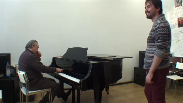 Уроки вокала как научиться петь постановка голоса Мурзаев 4