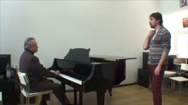 Уроки вокала как научиться петь постановка голоса Сергей Мурзаев.